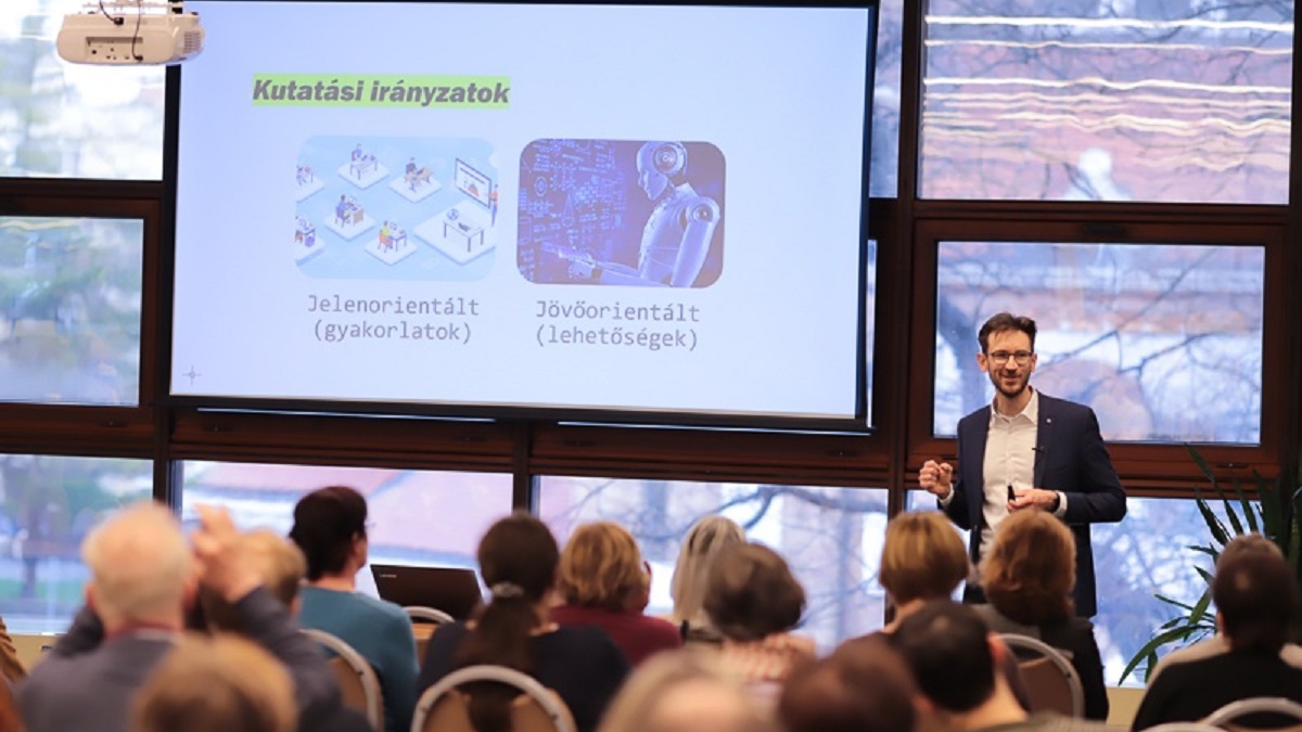 Dr. Bokor Tamás: Természetes és mesterséges intelligencia az iskolában ...