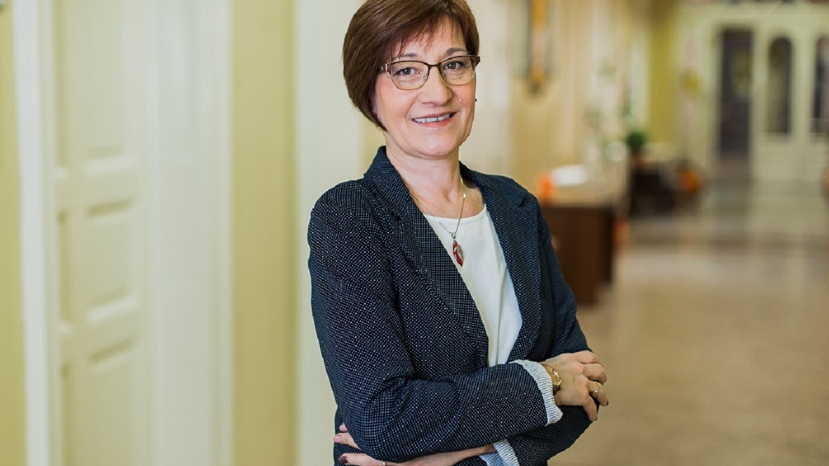 dr. Szabó Éva:"Megint hétfő - A munkahelyi kiégés problémája: okok és ...